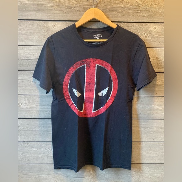 Marvel | Shirts | Deadpool Tee Shirt | Poshmark